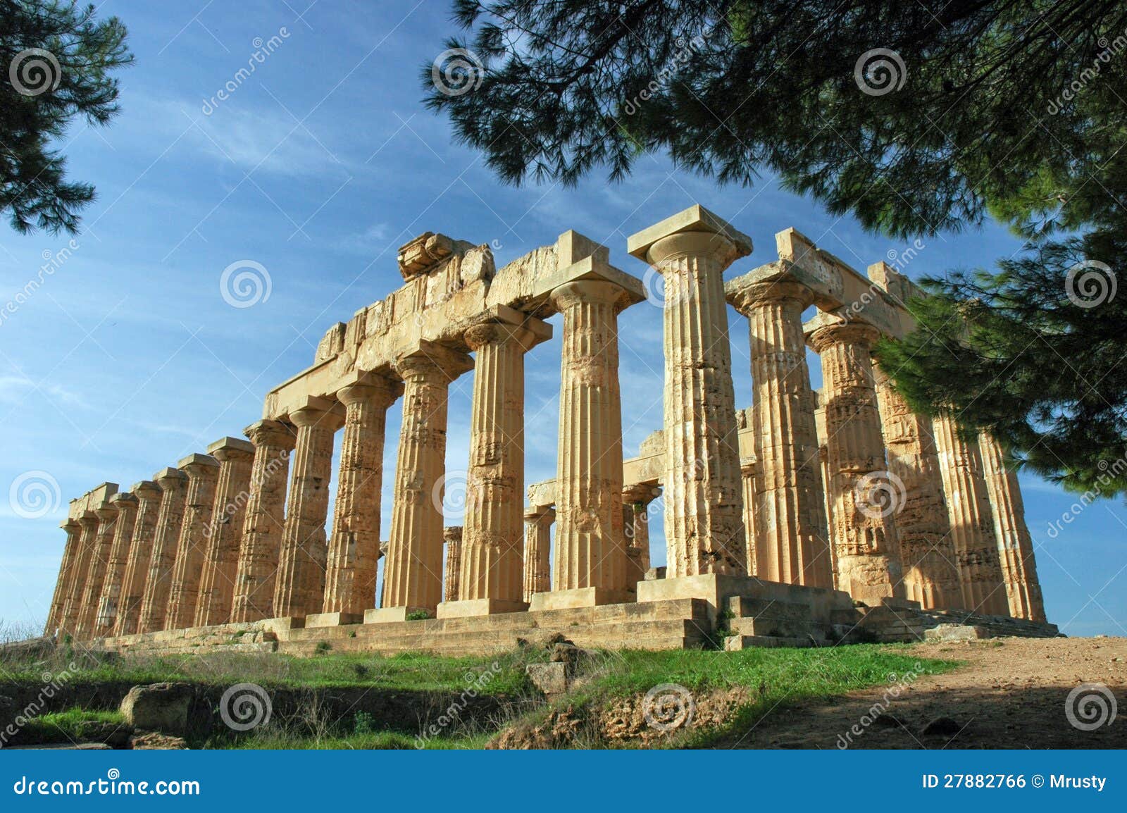 The Temple of Hera, at Selinunte Stock Photo - Image of selinunte ...