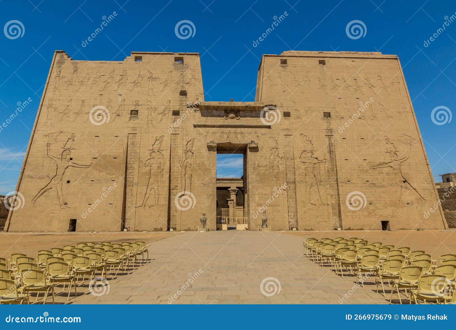 Temple of Horus in Edfu, Egy Stock Image - Image of civilisation, pylon ...