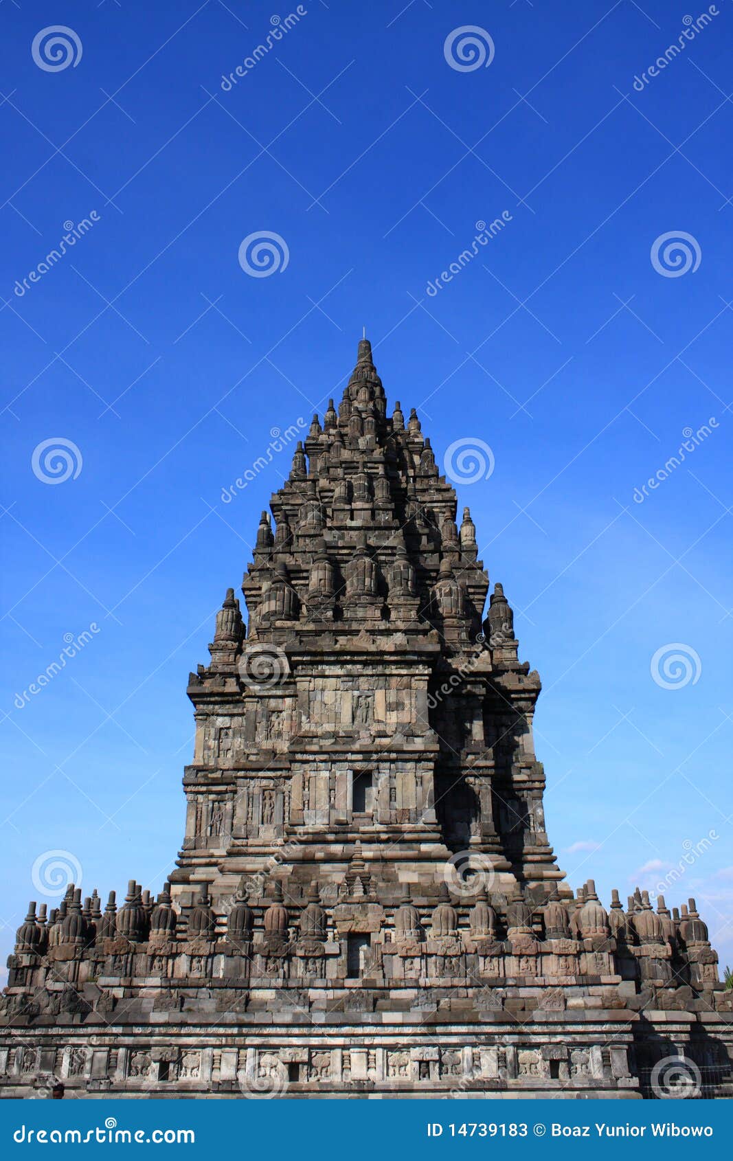 Temple indou de Prambanan image stock. Image du découpages - 14739183