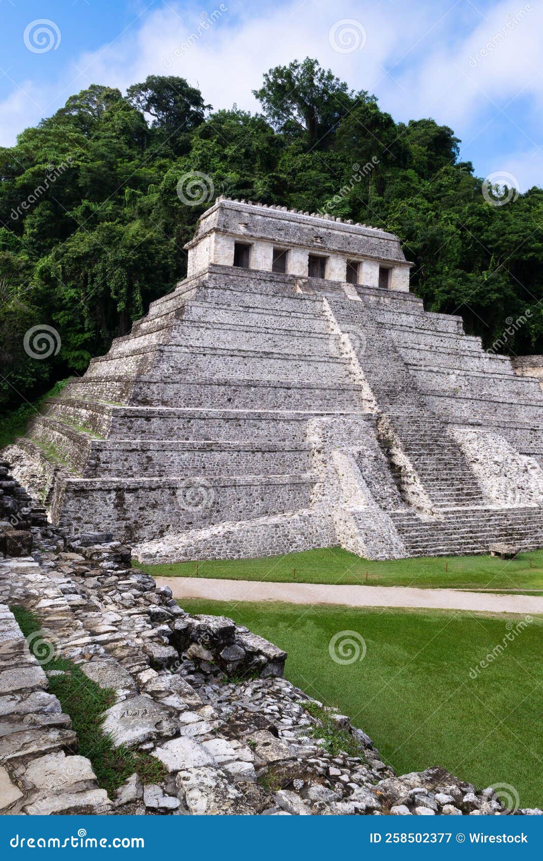 Temple of Inscriptions in Palenque Archaeological Site in Mexico Stock ...