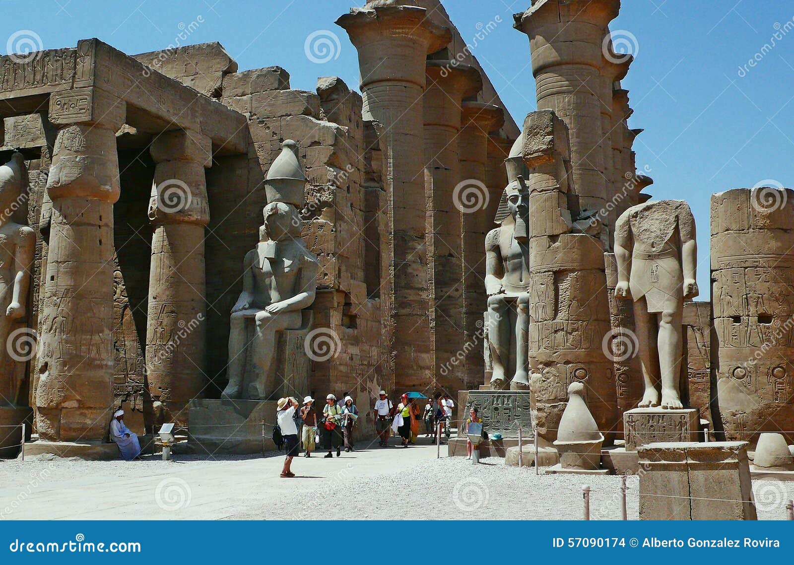 Temple of luxor editorial stock image. Image of sculptures - 57090174