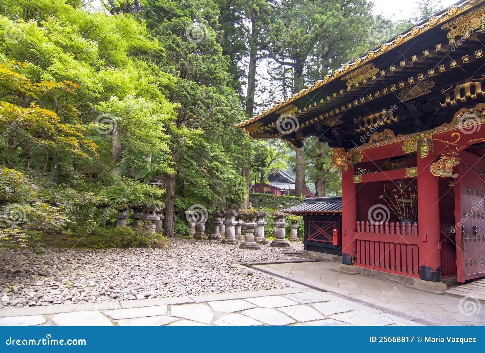 Temple Nikko image stock. Image du bouddhiste, patrimoine - 25668817