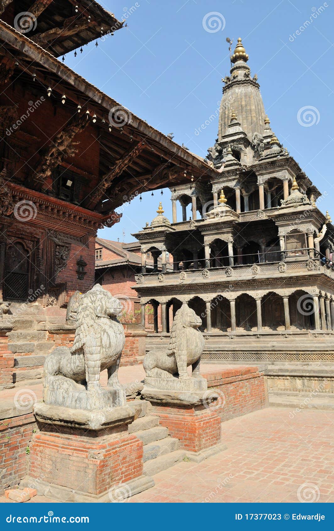 Temple in Patan 4 stock image. Image of hindu, nepal - 17377023