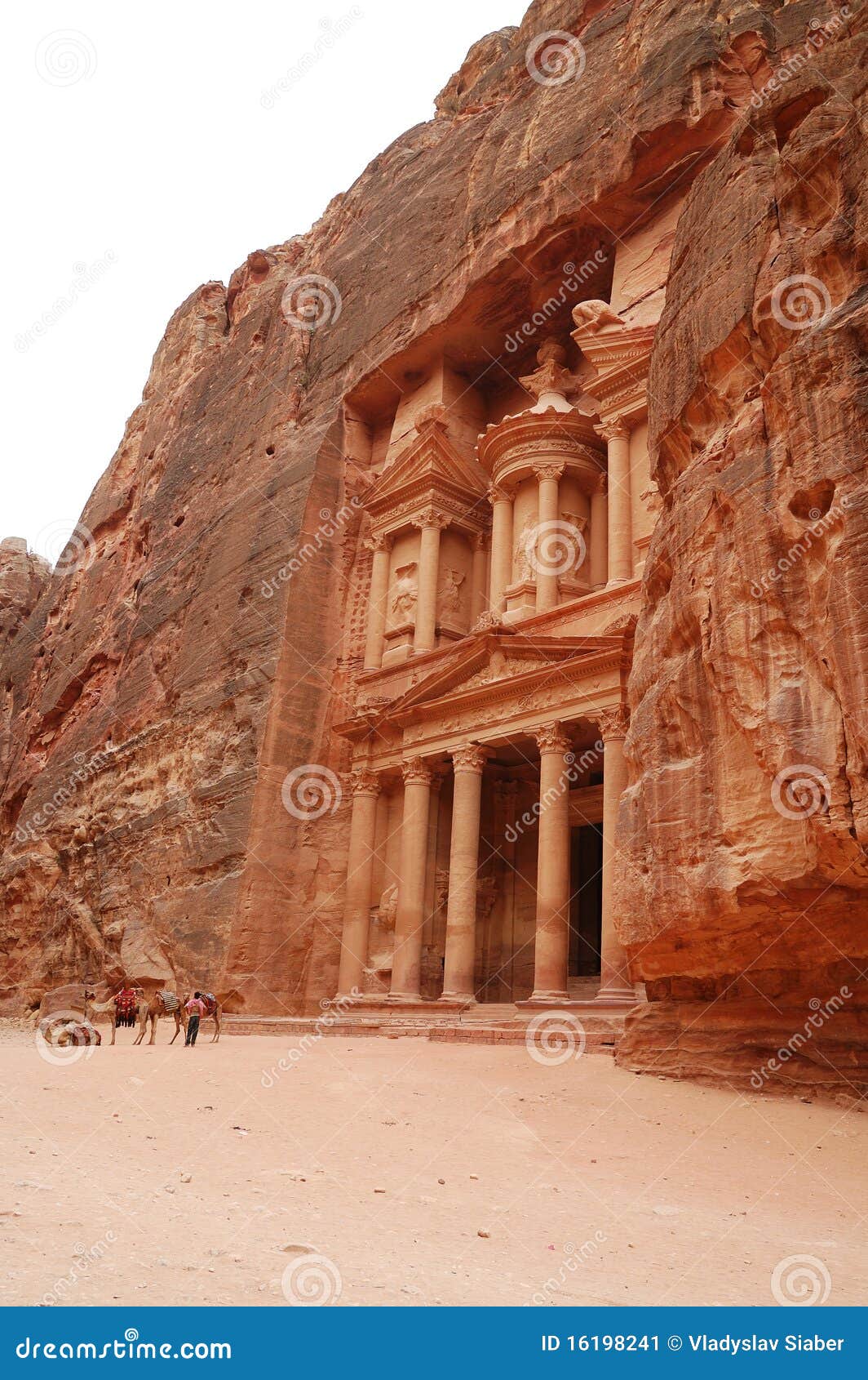Temple in Petra stock image. Image of kingdom, asia, canyon - 16198241