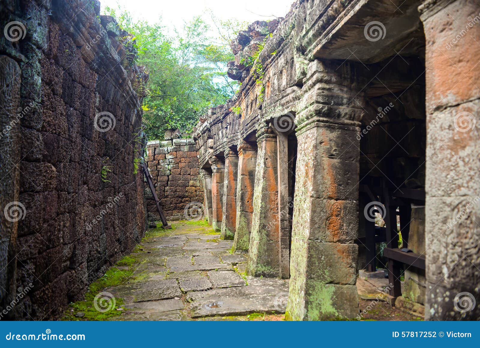 Temple relic stock photo. Image of angkor, architecture - 57817252
