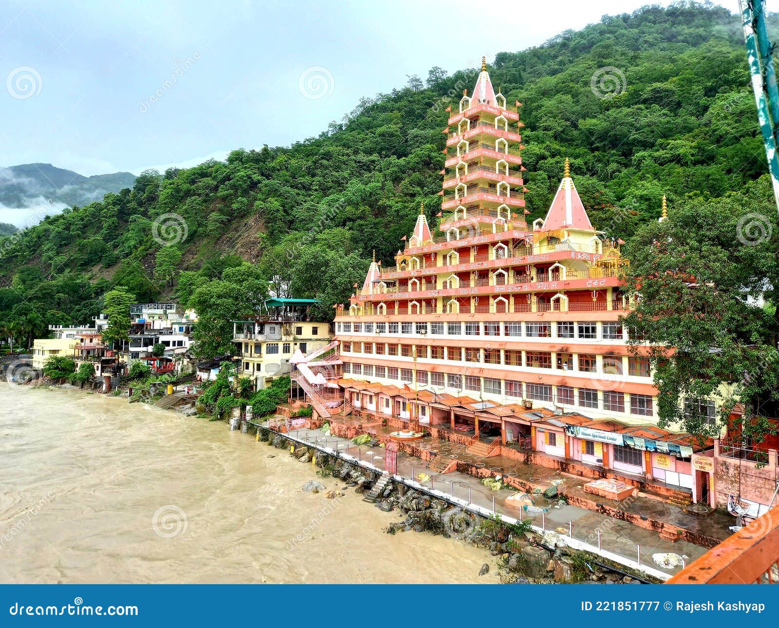 This is the Temple of Rishikesh Editorial Photography - Image of ...