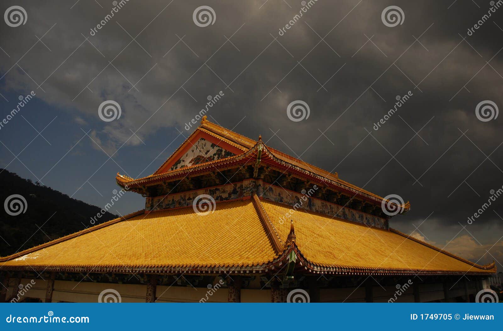 Temple roof stock image. Image of malaysia, penang, buddist - 1749705