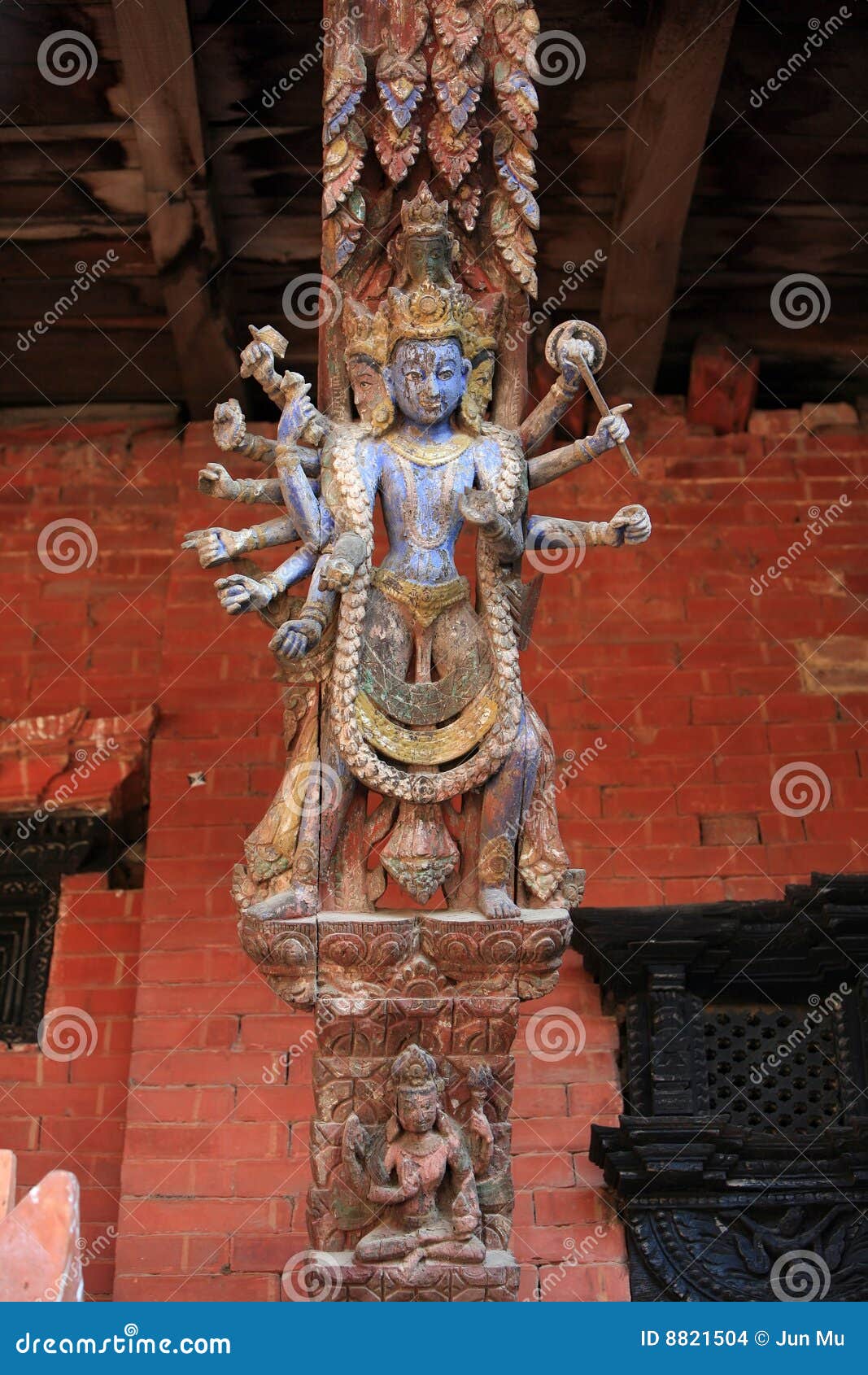 Temple struts stock photo. Image of pagoda, buddha, religious - 8821504