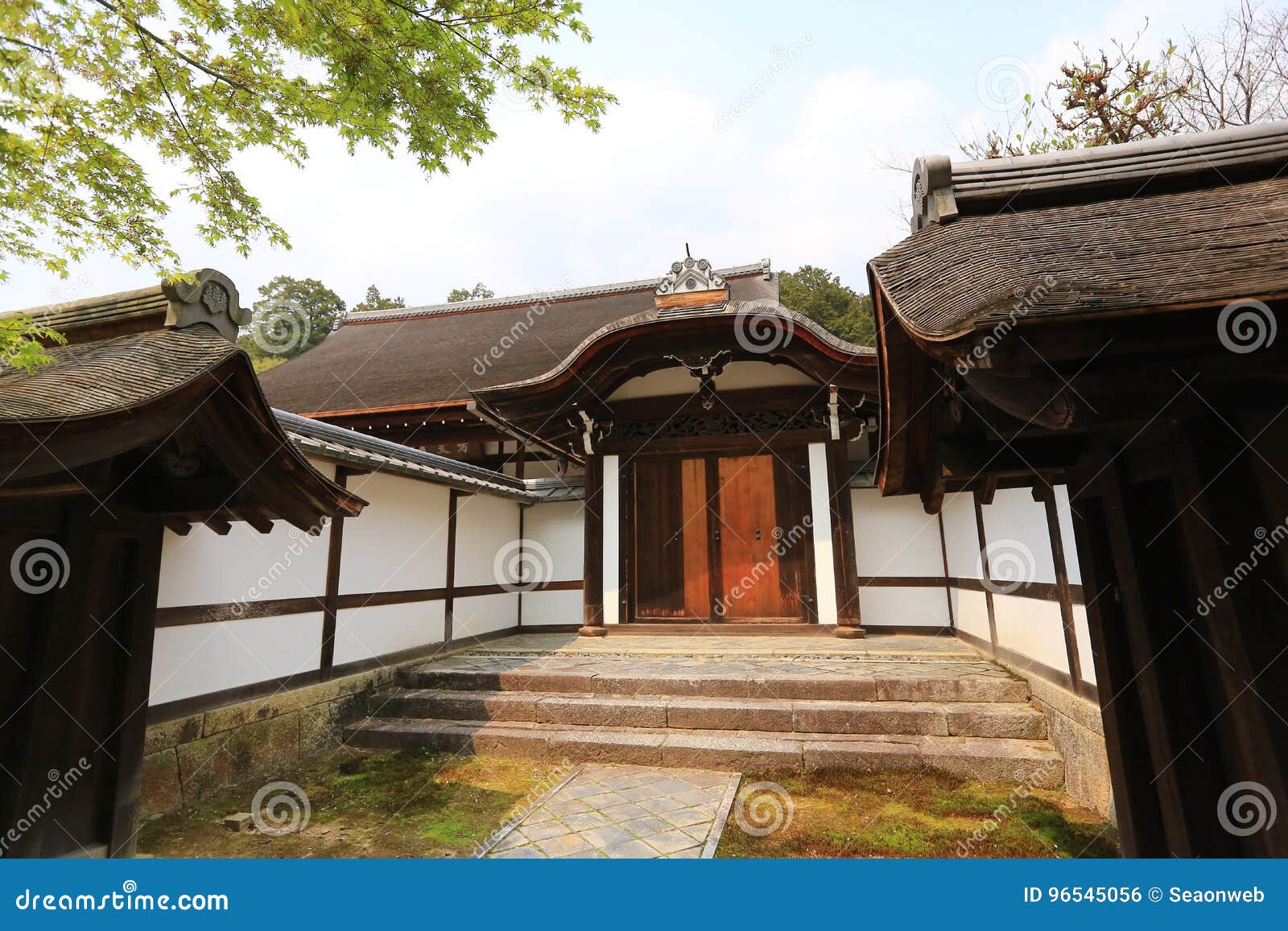 Temple - Tenryu Ji, Kyoto, Japan Stock Photo - Image of morning, nature ...