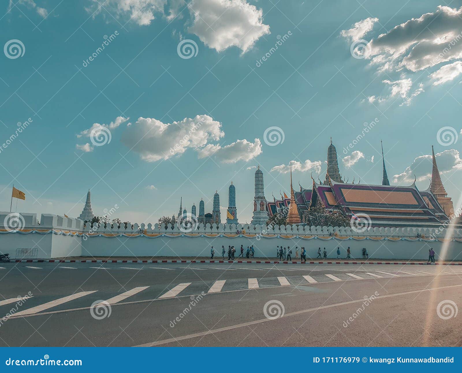 Temple Thailand Wat Prakeaw Editorial Stock Image - Image of temple ...