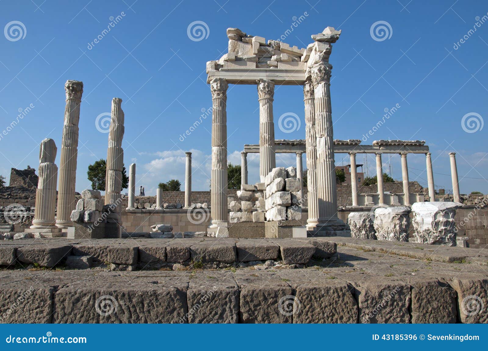 Temple of Trajan at Pergamos Stock Photo - Image of ancient, archway ...