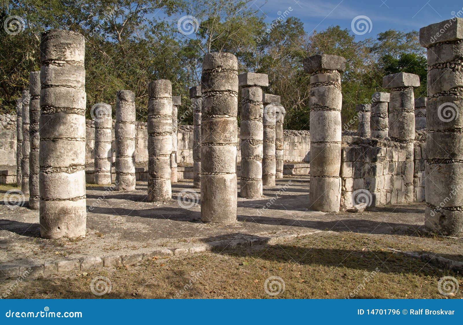 Temple of the Warriors, Chichen Itza Stock Photo - Image of historic ...