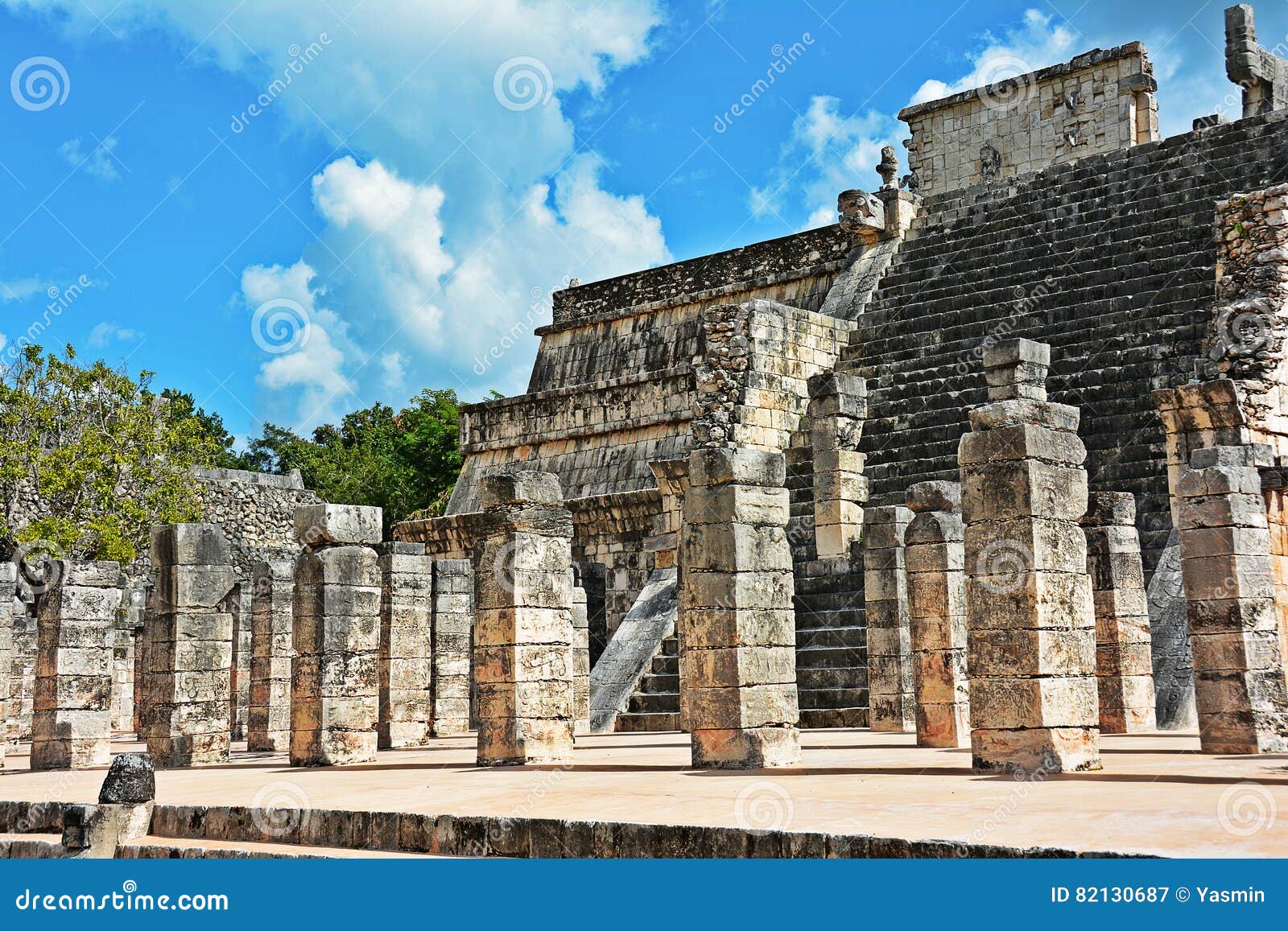 Temple of the Thousand Warriors - Chichen Itza Stock Image - Image of ...