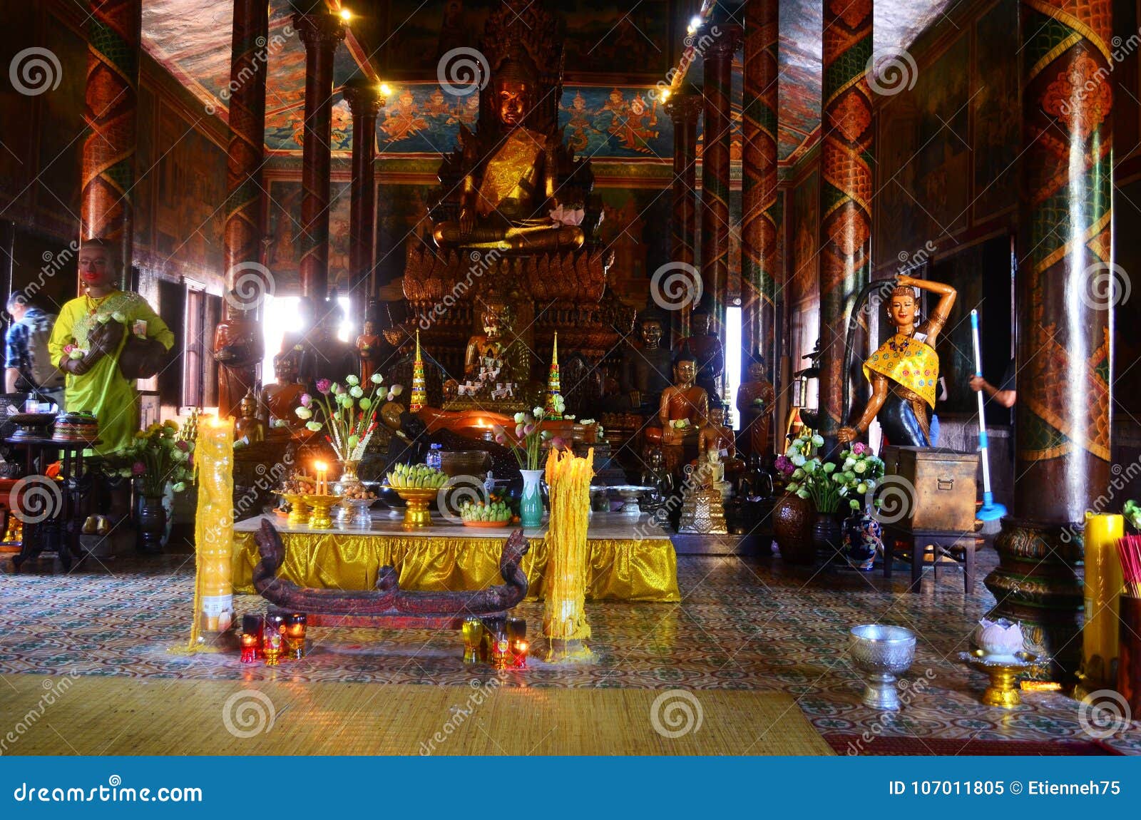Temple at Wat Phnom. stock image. Image of praying, culture - 107011805
