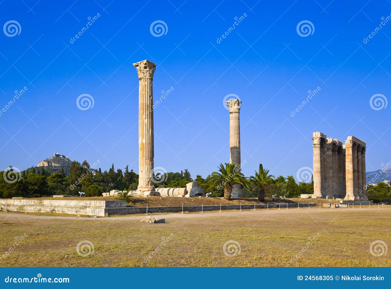 Temple of Zeus at Athens, Greece Stock Image - Image of exterior ...