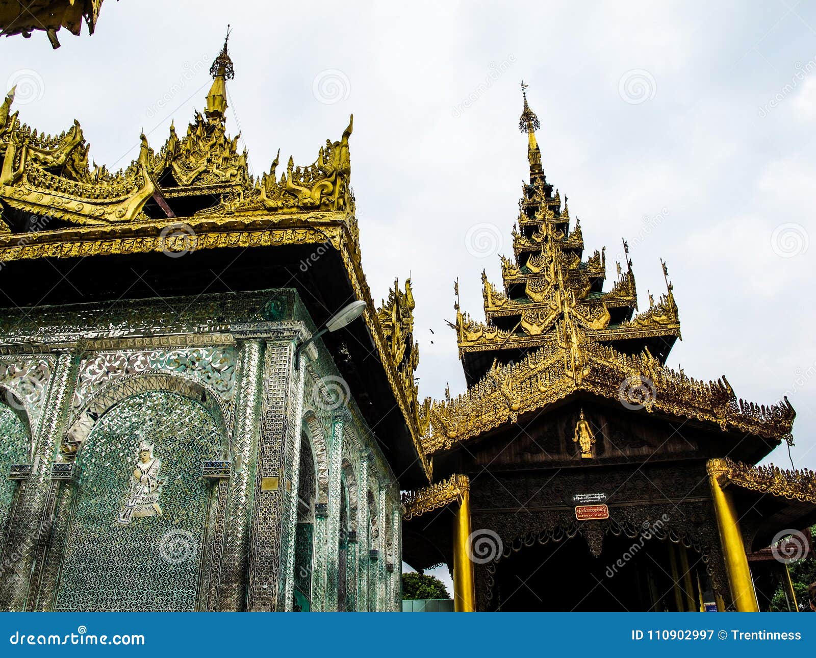 Myanmar Temples in the Summer Editorial Photography - Image of house ...