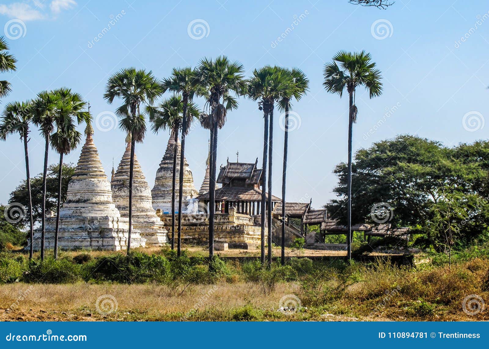 Temples and Ancientbuilding in Myanmar Editorial Photo - Image of ...