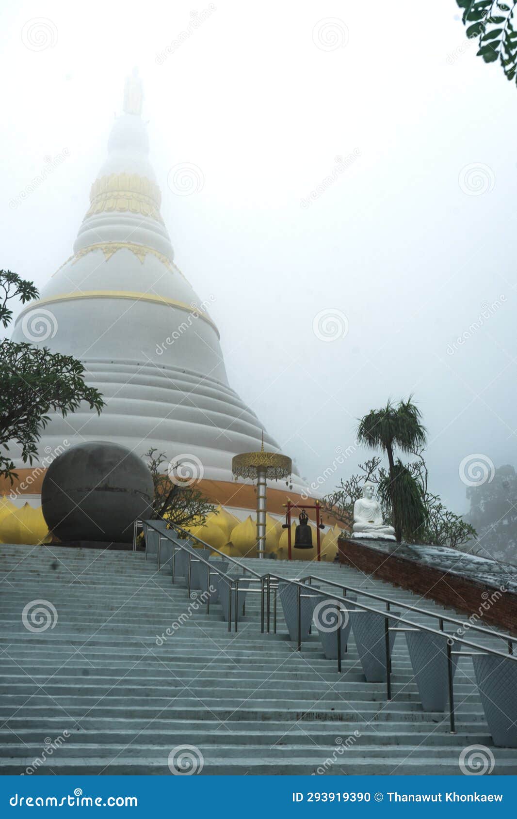 Temples in Thailand. Fog at the Temple Stock Photo - Image of thailand ...