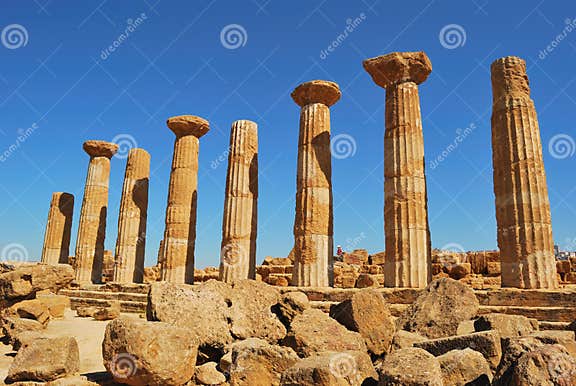 Templi del dei de Valle imagen de archivo. Imagen de azul - 12681433