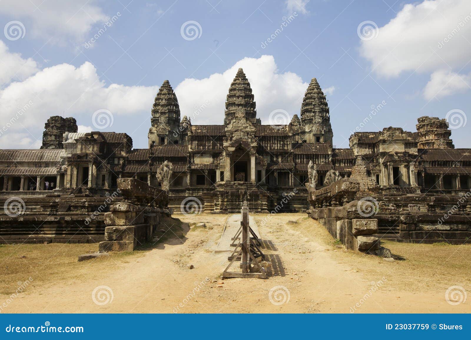 Templo de Angkor Wat imagen de archivo. Imagen de hinduismo - 23037759