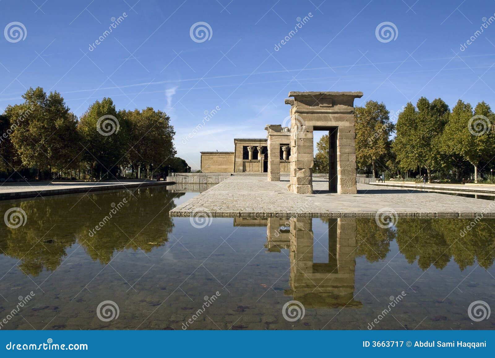 Templo de Debod stock image. Image of site, pool, attraction - 3663717