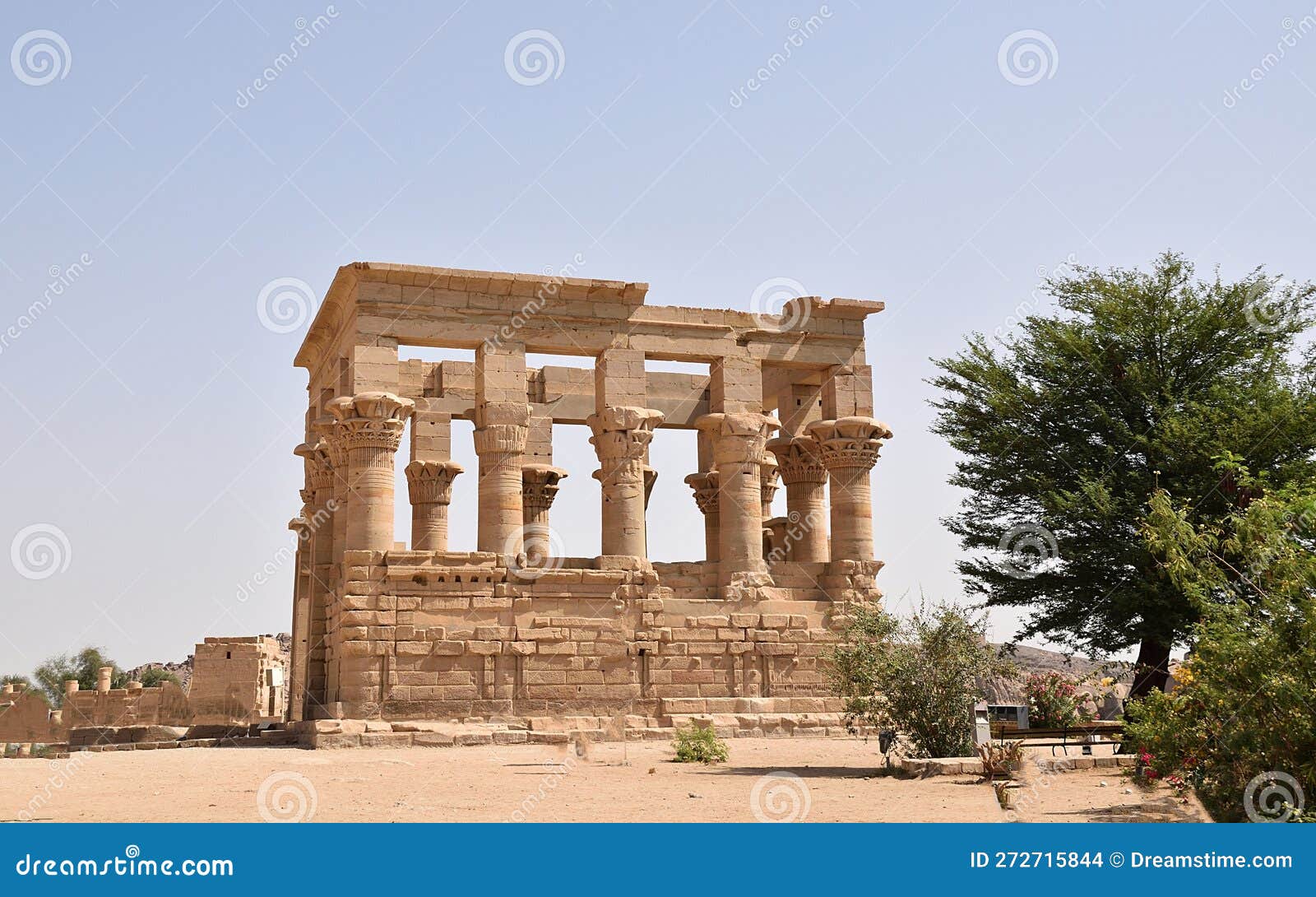Templo De Dios Horus Edfu Egypt Foto de archivo - Imagen de arco ...