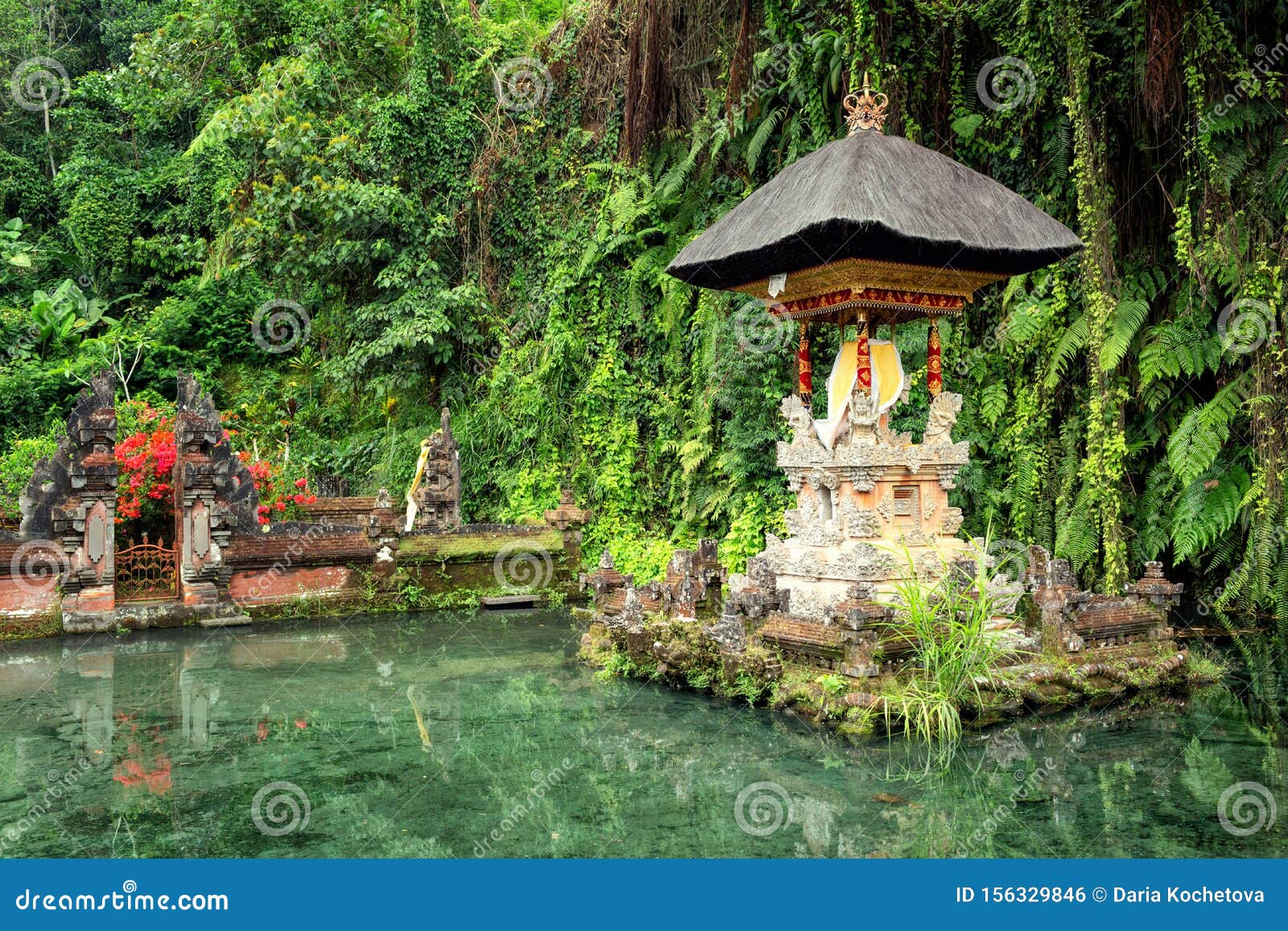 Templo De Gunung Kawi Sebatu Foto de Stock - Imagem de buda, velho ...