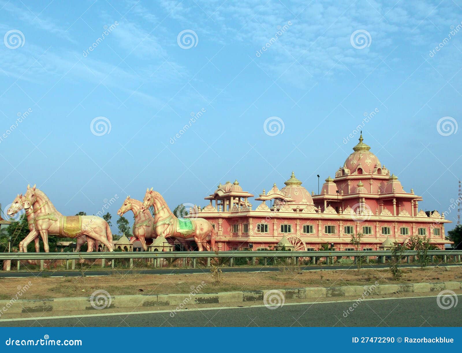 Templo De ISKCON, Anantapur, La India Foto de archivo - Imagen de ...