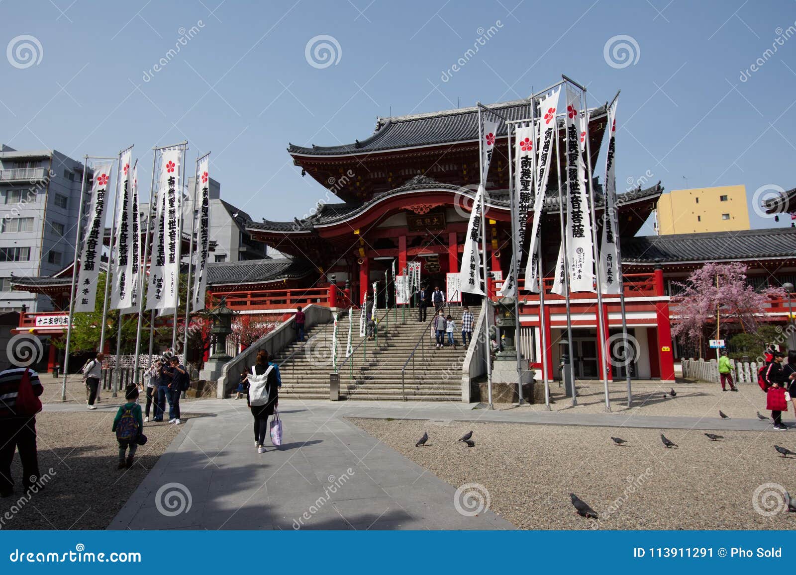 Templo de Osu Kannon foto editorial. Imagen de original - 113911291