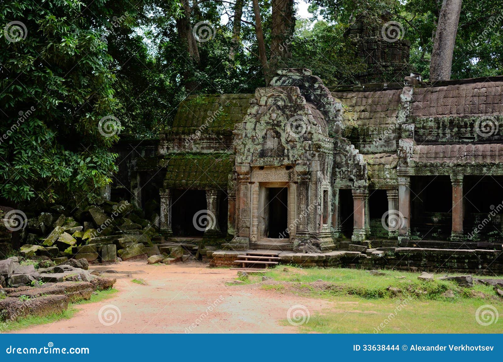 Templo de TA Prohm foto de archivo. Imagen de antiguo - 33638444