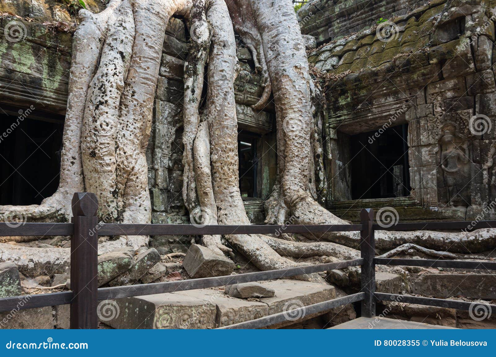 Templo de TA Prohm imagen de archivo. Imagen de complejo - 80028355