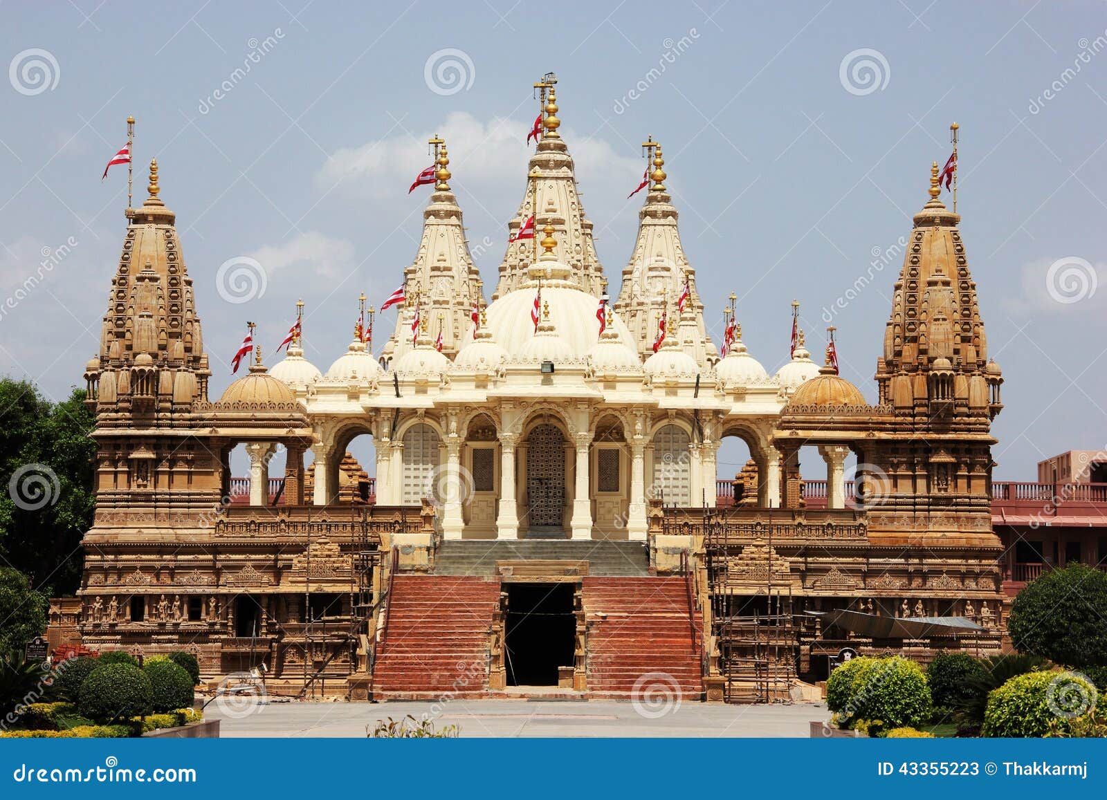 Templo @ Gondal De Swaminarayan De Los BAPS Foto de archivo editorial ...