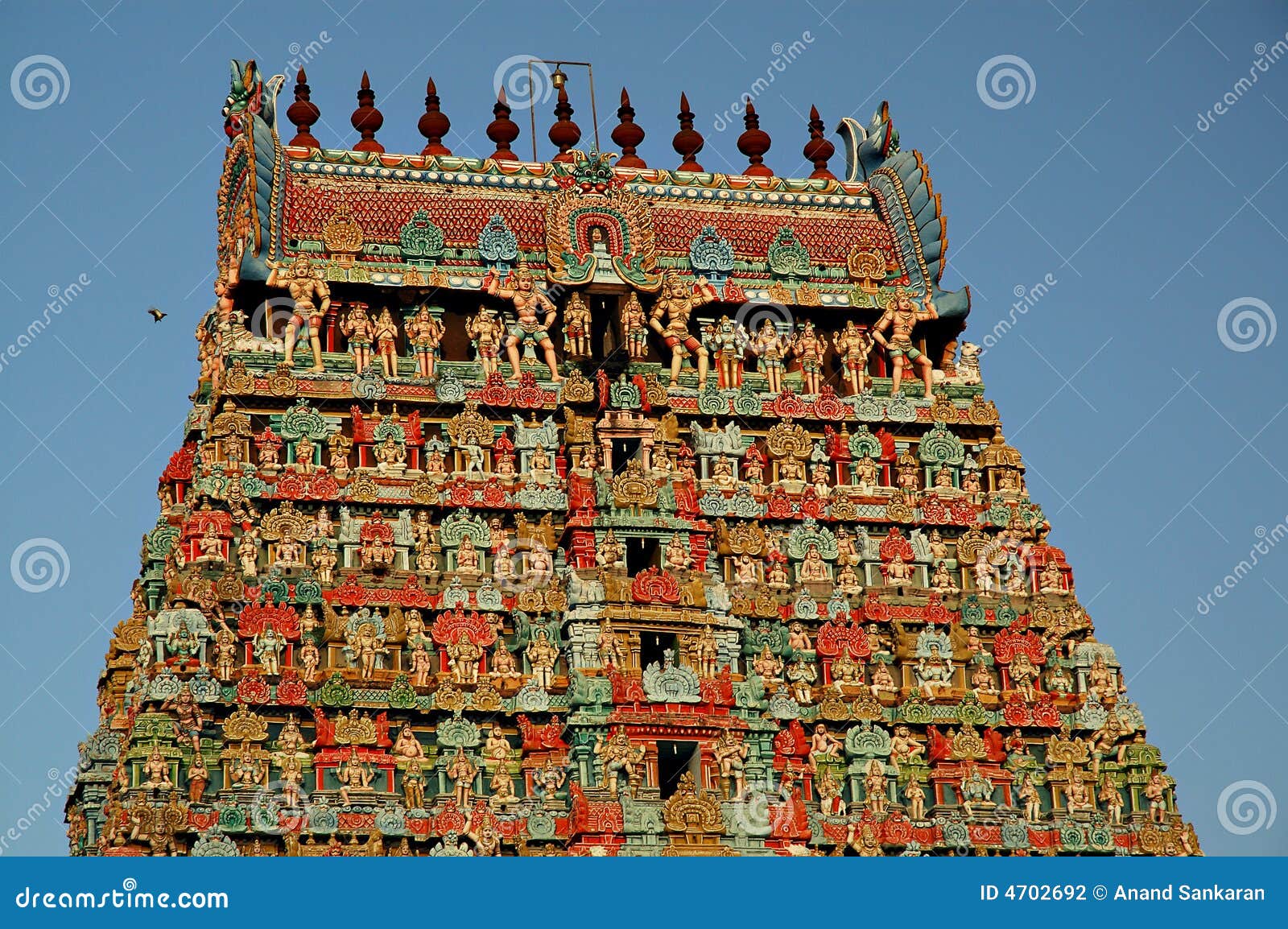 Templo Hindú Antiguo En La India Foto de archivo - Imagen de negro ...