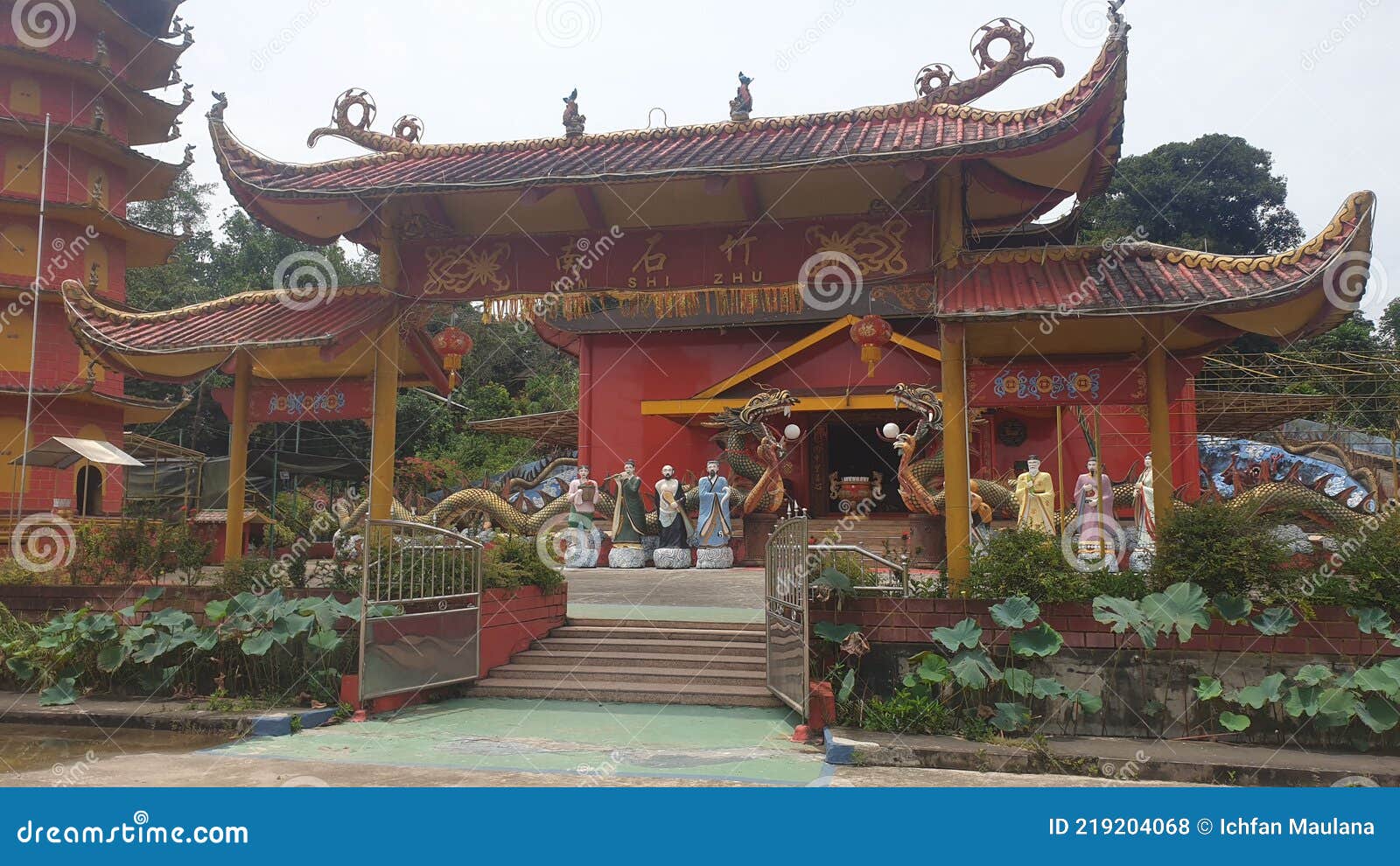 Templo Konghuchu En Mi Ciudad Foto de archivo editorial - Imagen de ...