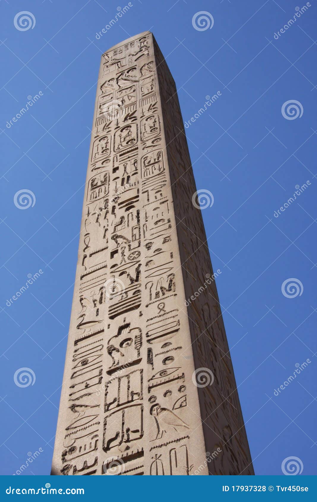 Templo Luxor, Egipto De Karnak Del Obelisco Foto de archivo - Imagen de ...