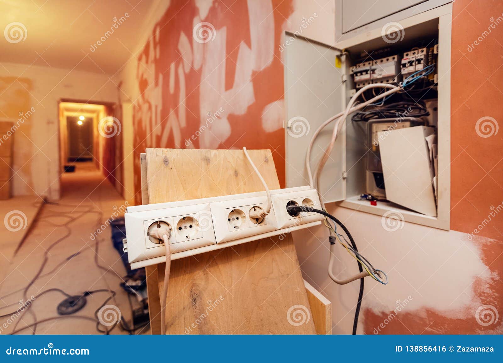 Temporary Electrical Outlets for Constructions Tools and Gears is ...