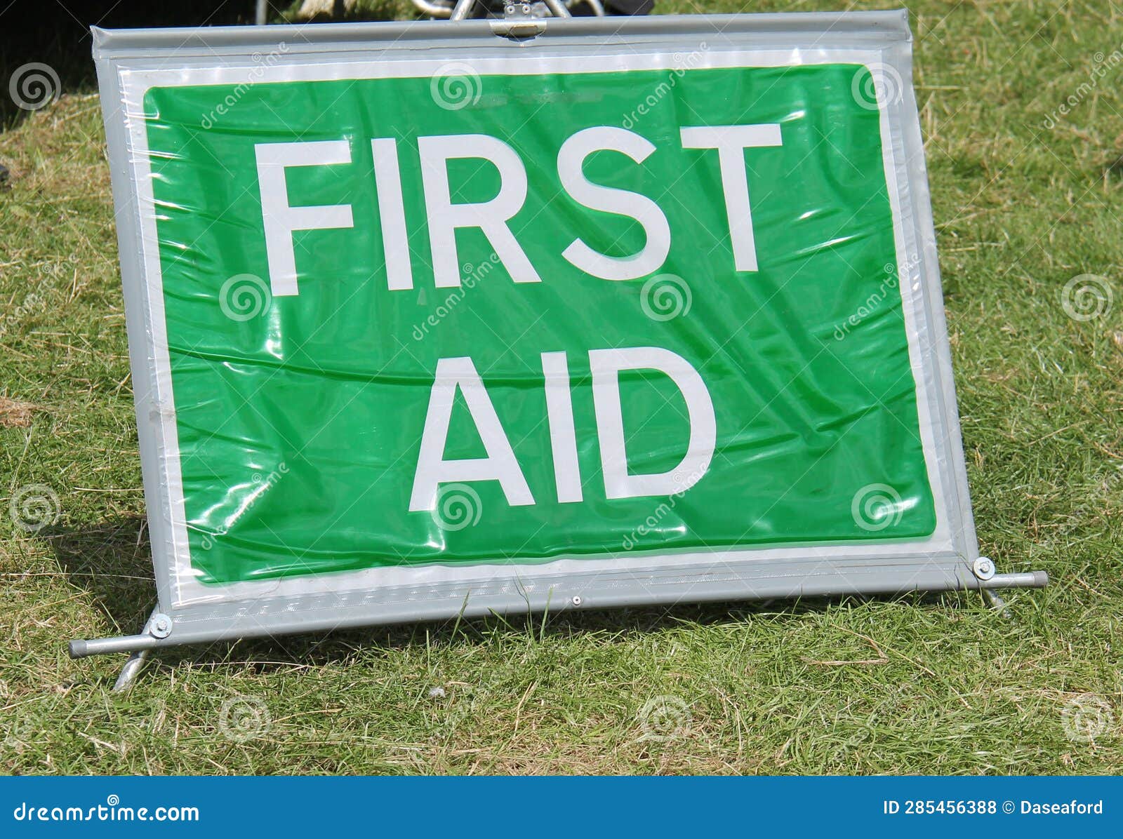 First Aid Post Sign. stock photo. Image of notice, green - 285456388