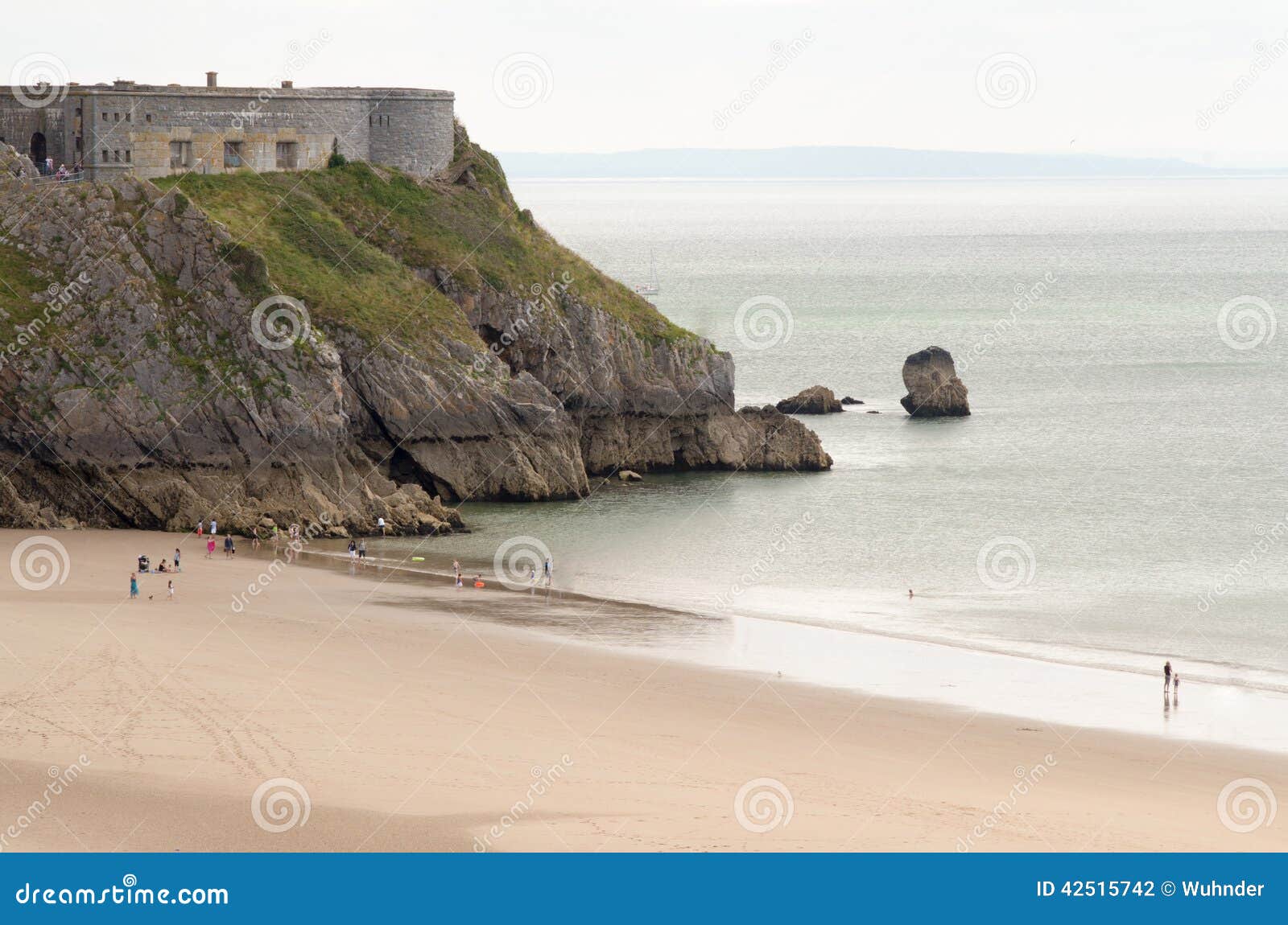 Tenby, Castle Beach And St Catherines Island, In Wales Stock Photo ...