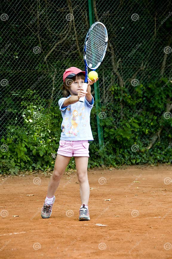 Tenis foto de archivo. Imagen de bola, juego, conjunto - 10782988