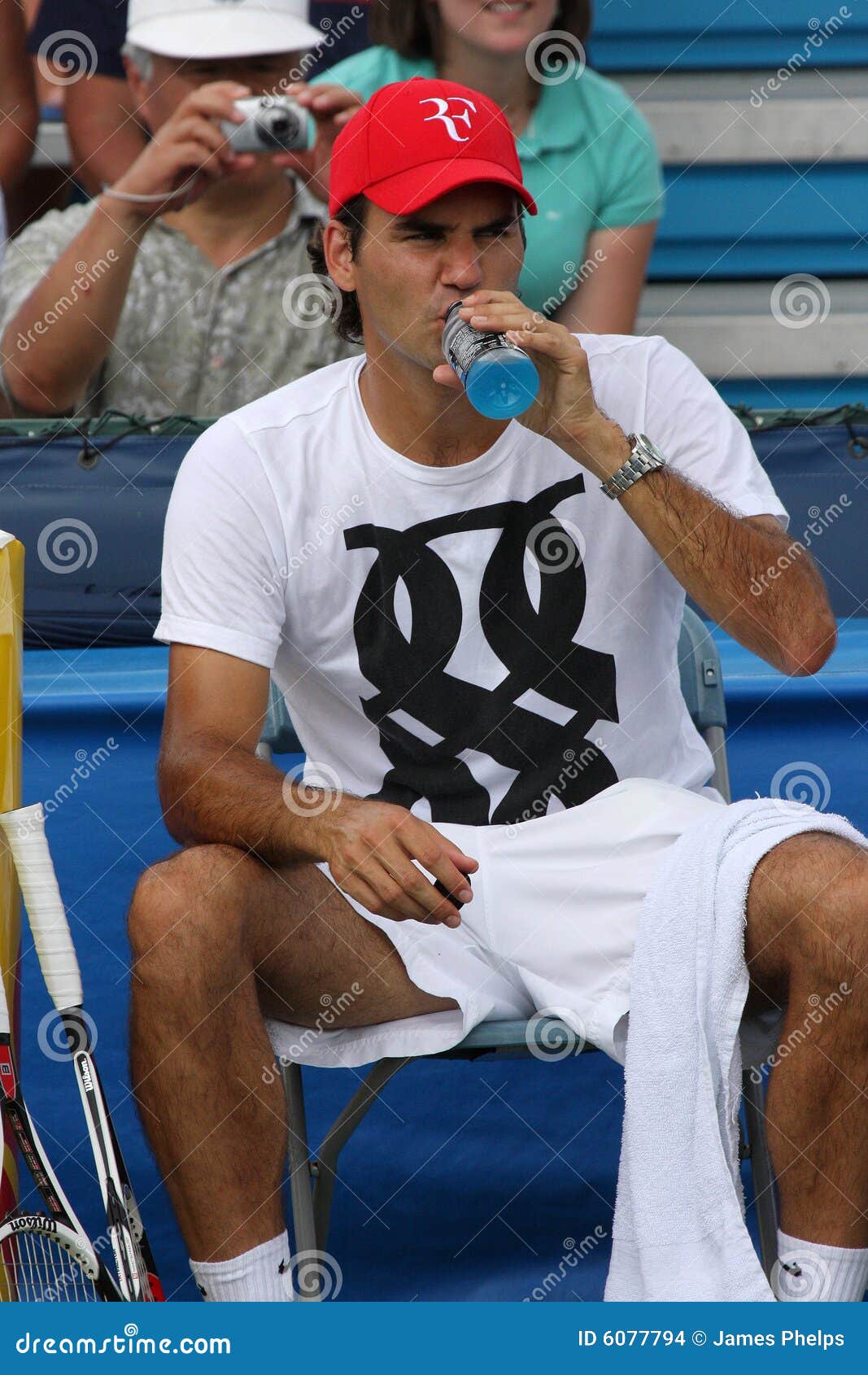 Tennis Player Roger Federer Editorial Stock Image - Image of federer ...