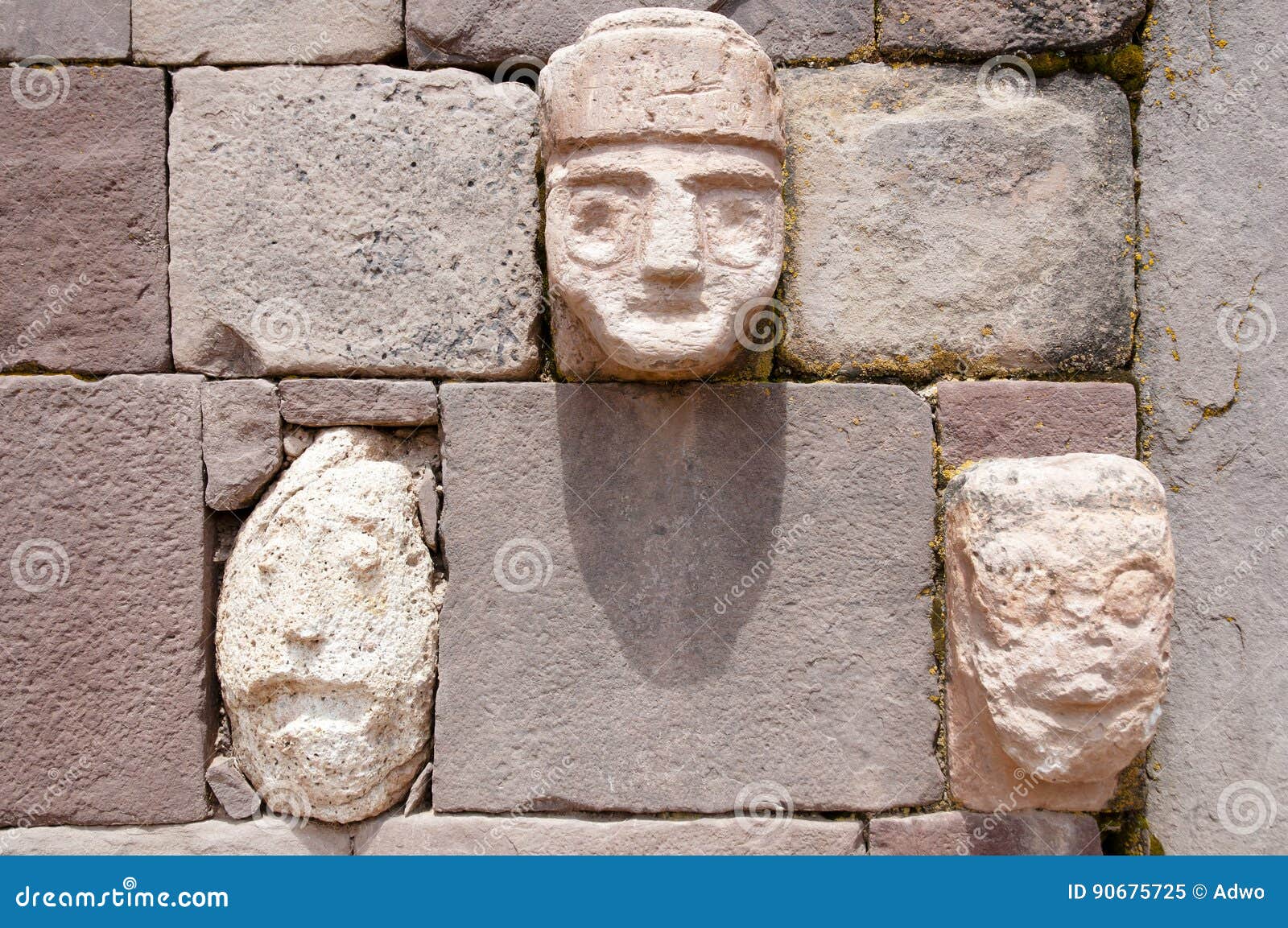 Tenon Heads In Ancient Ruins Of Tiwanaku Tiahuanaco In Bolivia. Royalty ...
