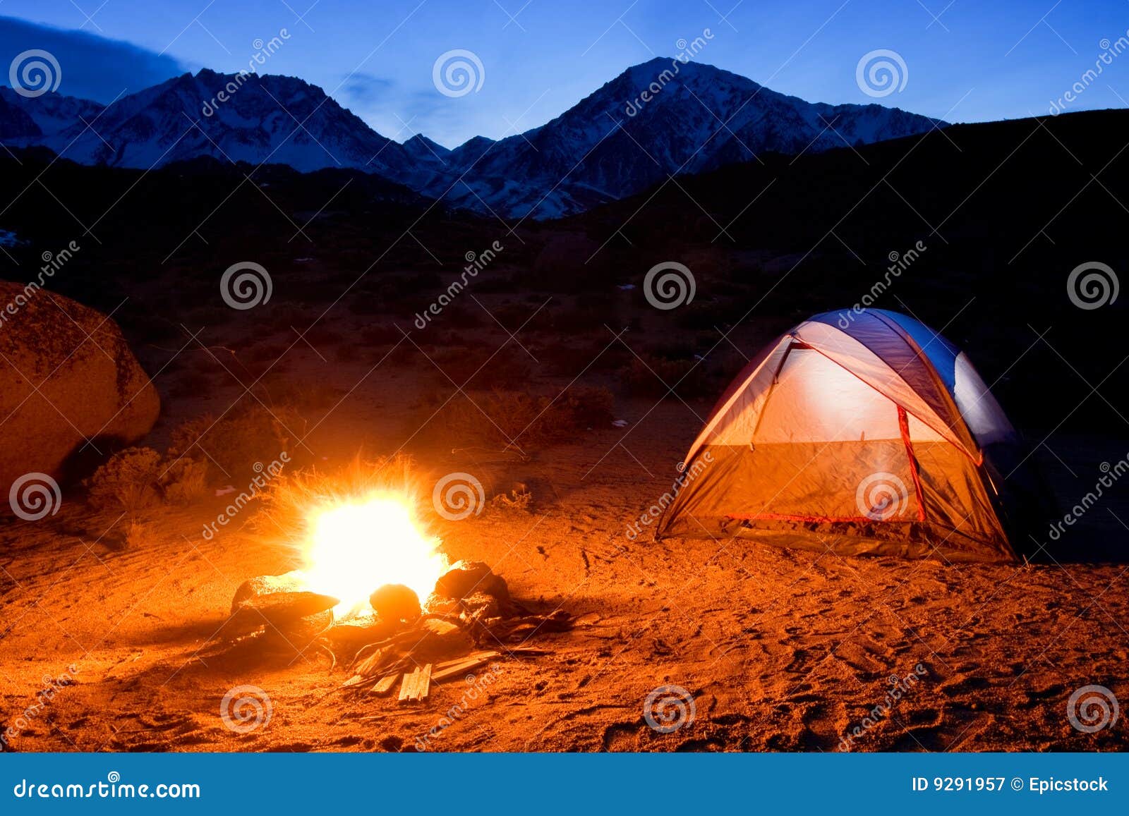 Tent and Campfire stock image. Image of gear, healthy - 9291957