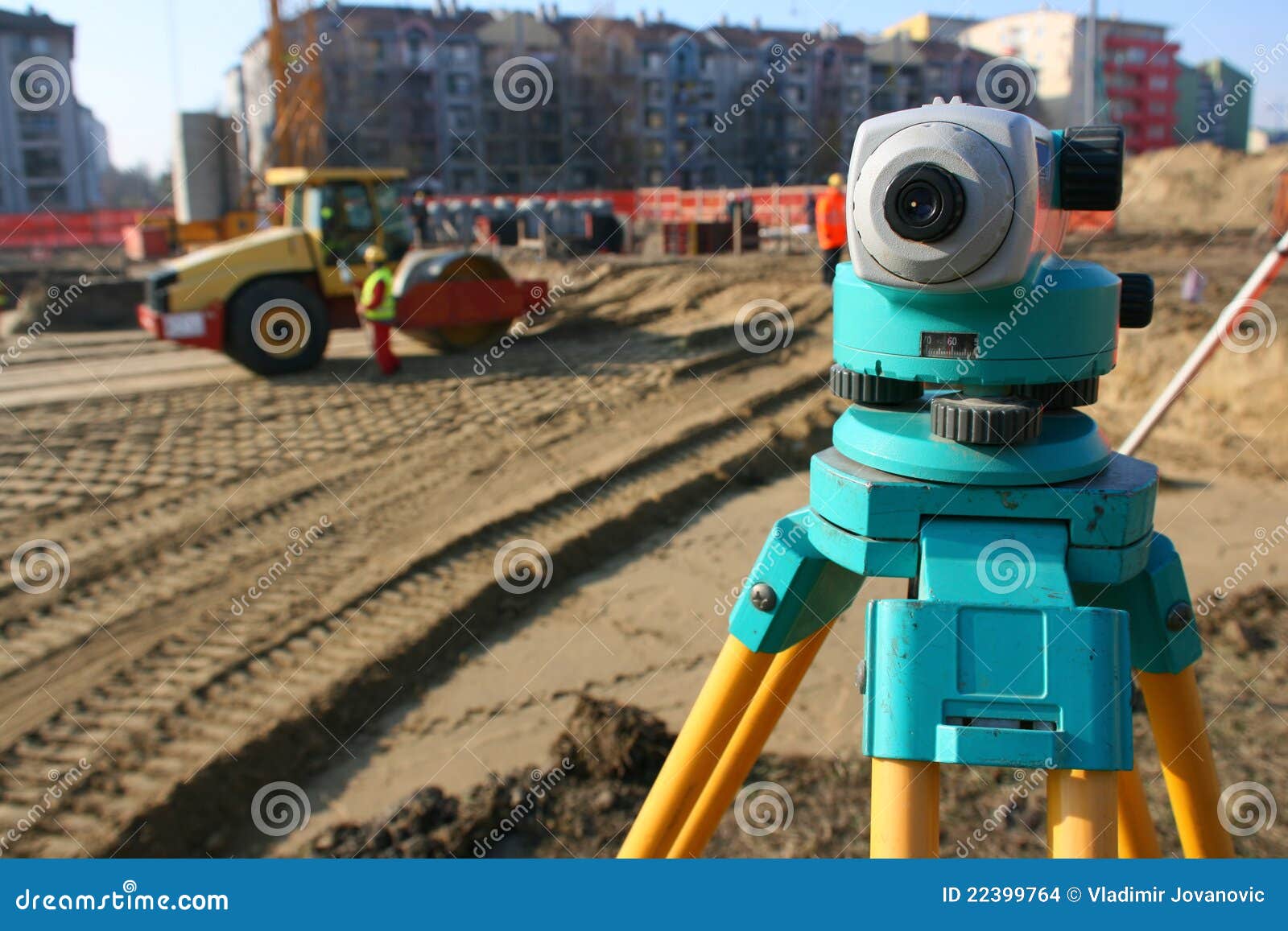 Teodolito en sitio foto de archivo. Imagen de geodesia - 22399764