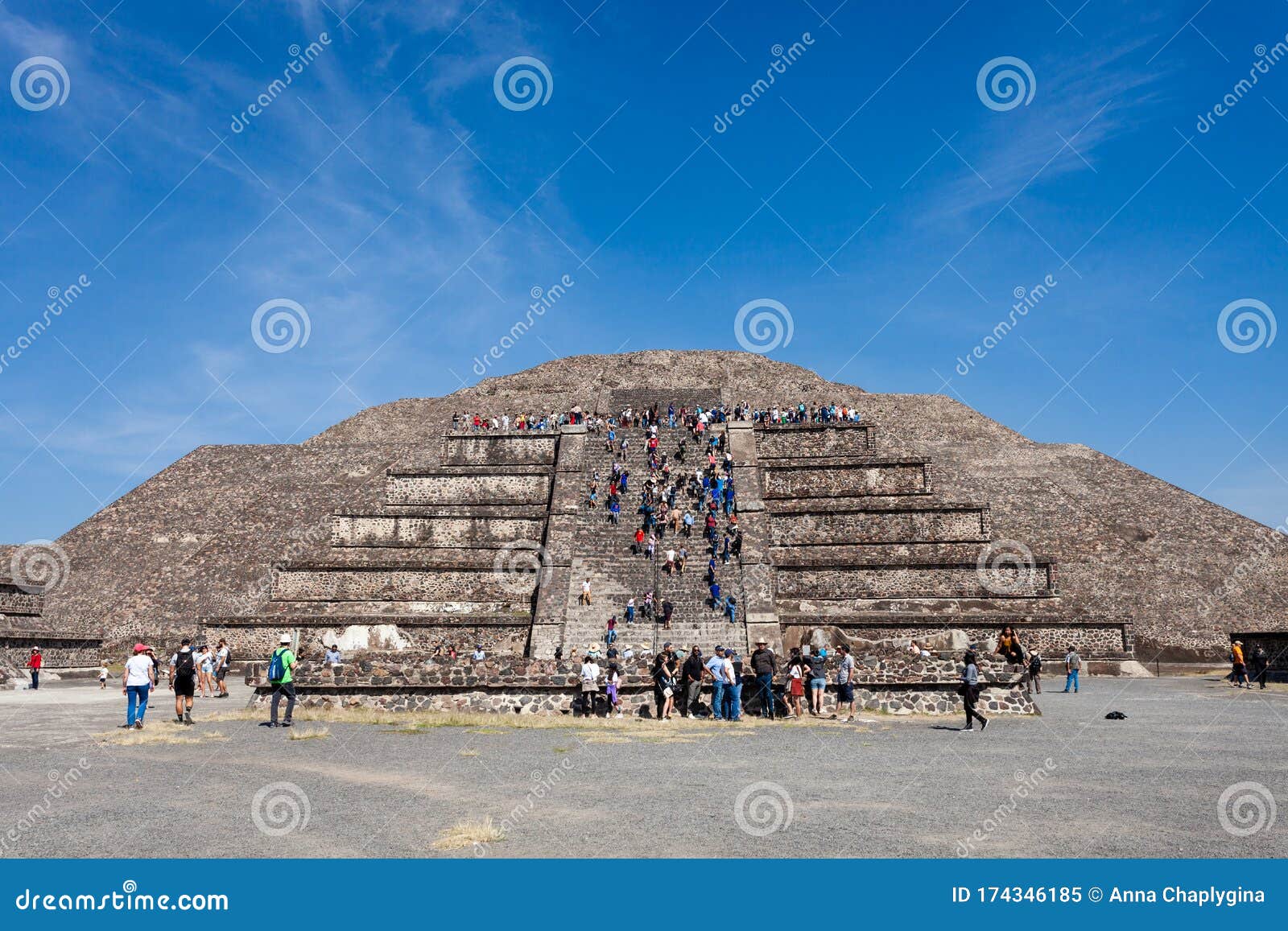 View Of The Pyramid Of The Moon At Aztec Pyramid Teotihuacan , Ancient ...