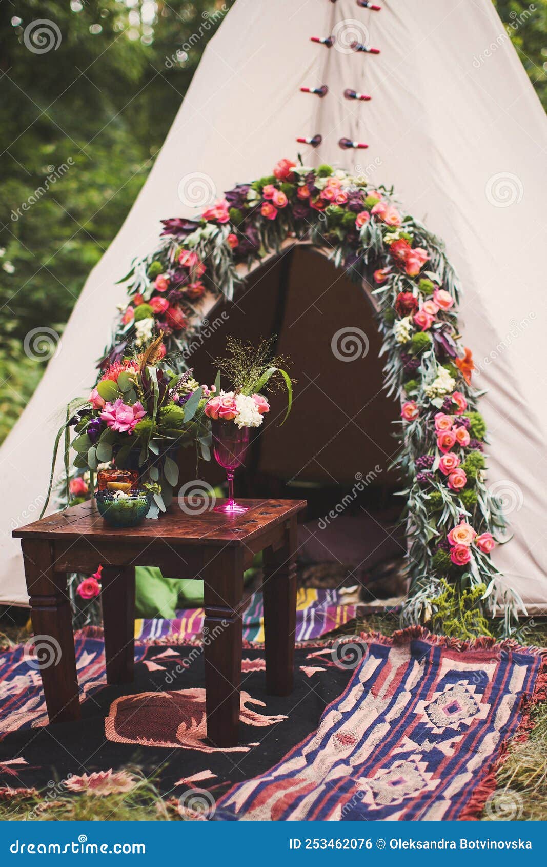 Tepee Decorated with Flowers for the Wedding Ceremony Stock Photo ...