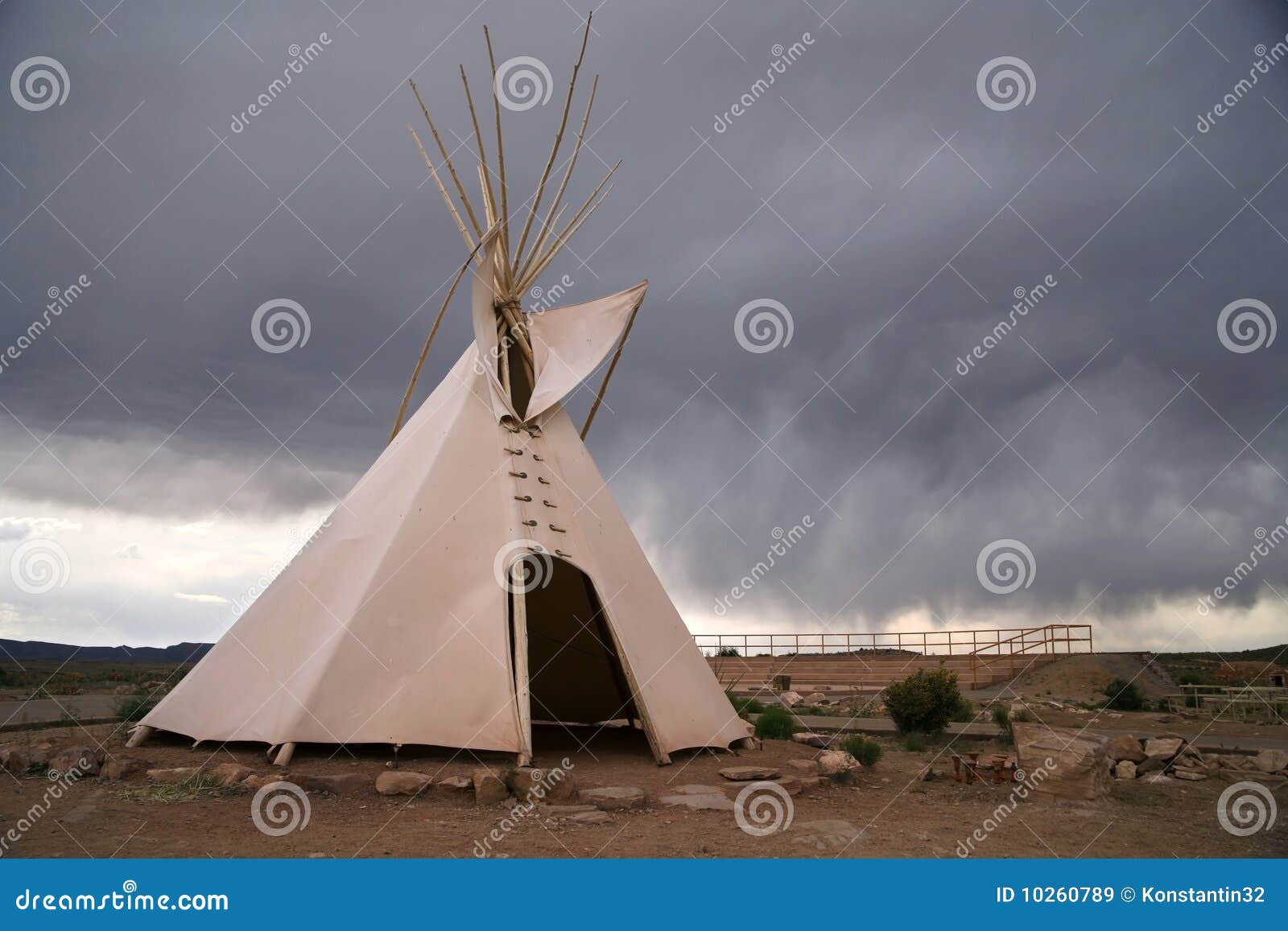 Red Indian Tent House