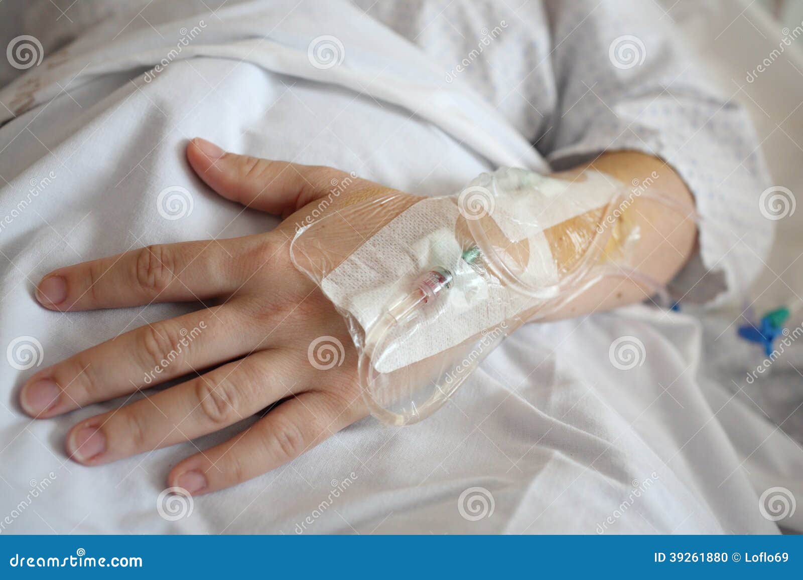 Terapia endovenosa fotografia stock. Immagine di terapia - 39261880