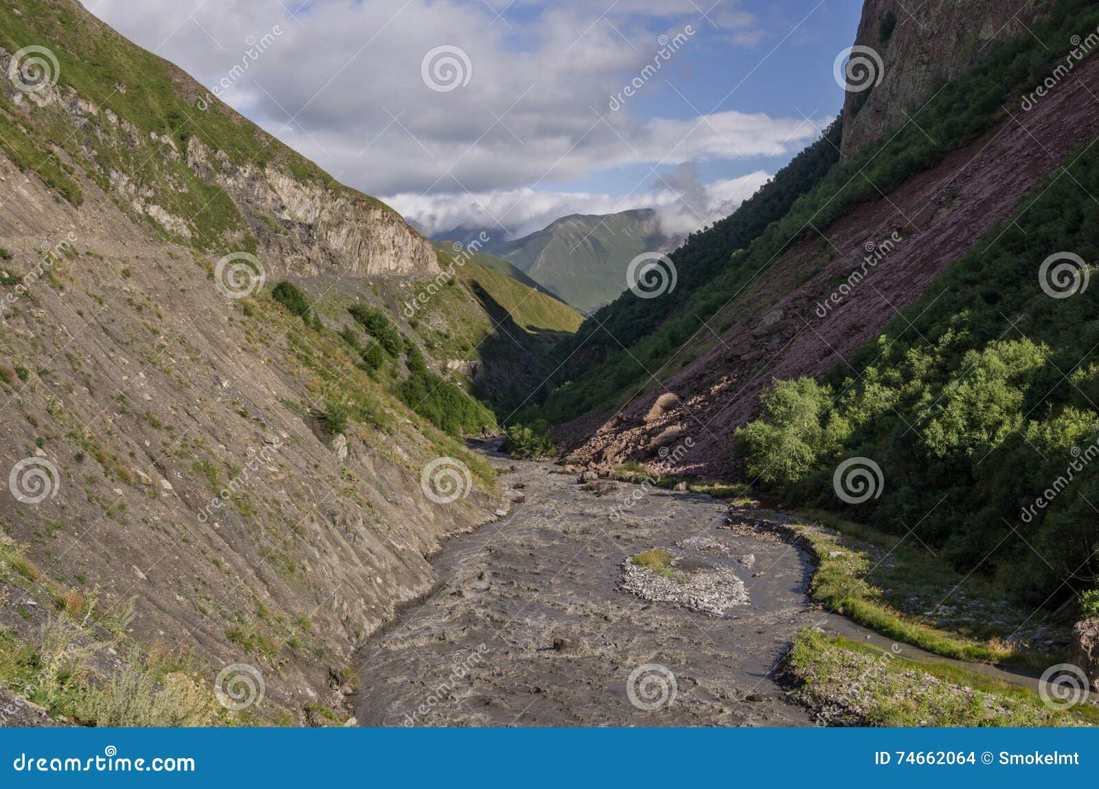 Terek River in Thurso Mountain Valley. Mtskheta-Mtianeti Region ...