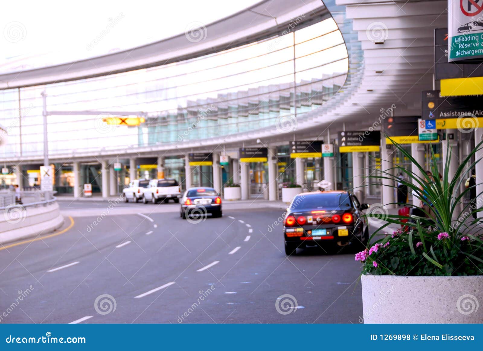 Terminal photo stock. Image du airline, passagers, glace - 1269898