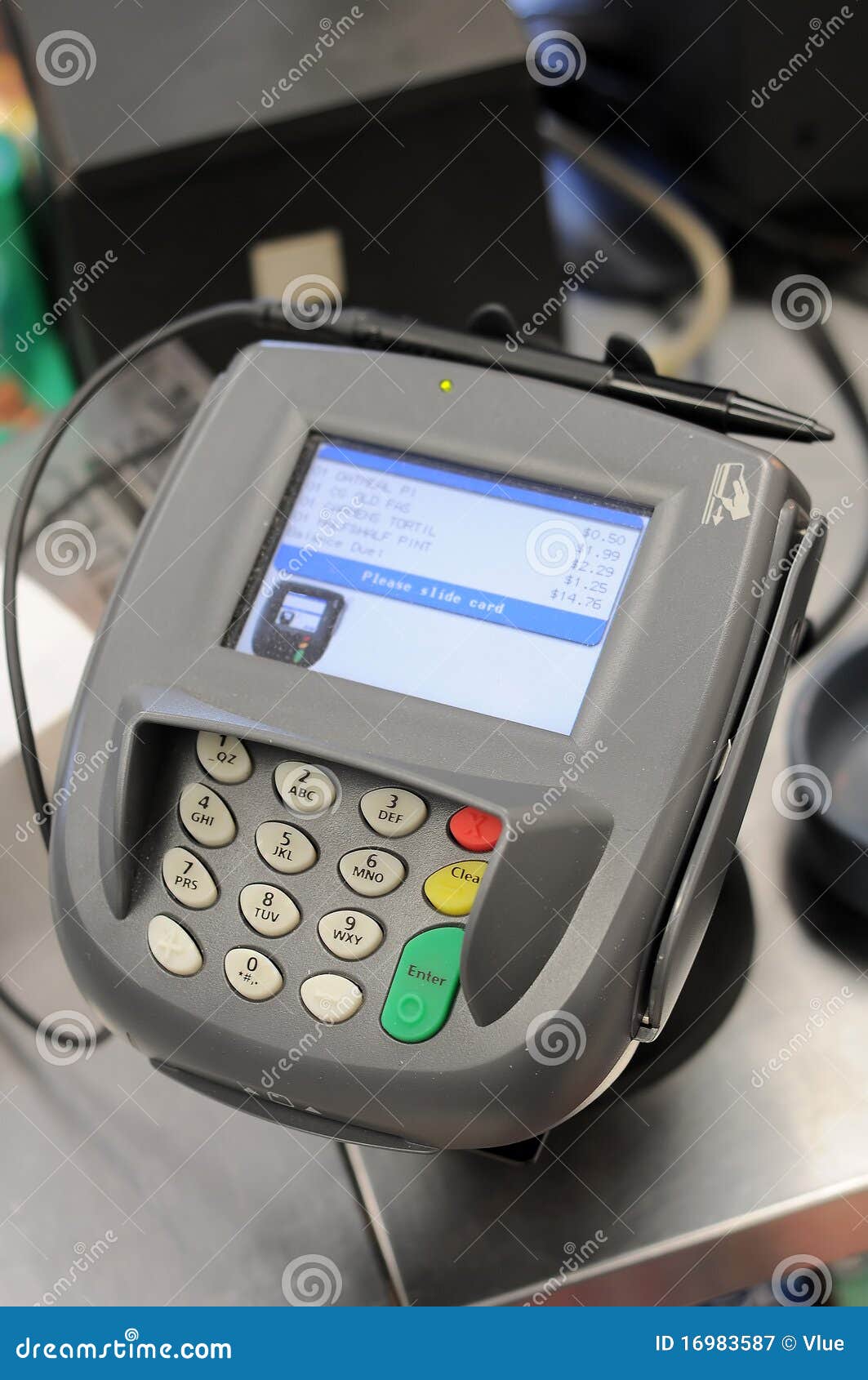 Terminal De La Tarjeta De Crédito Imagen de archivo - Imagen de ...
